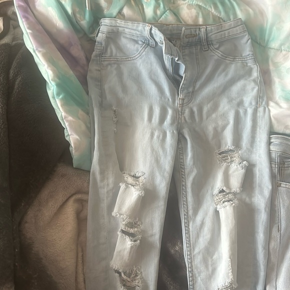 H&M | Jeans | These Jeans Are Divided Jeans They Are A Size 4 Im ...